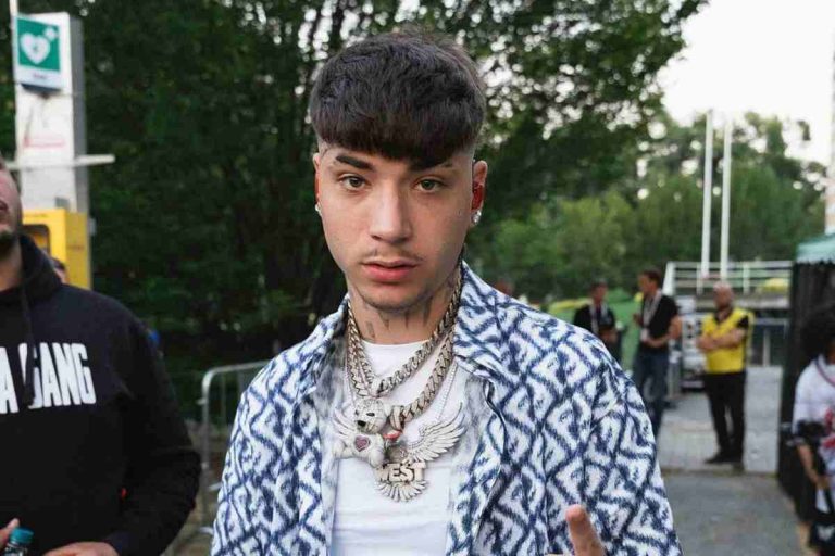 Shiva: vero nome, età, vita privata, sparatoria | Tutto sul rapper ...